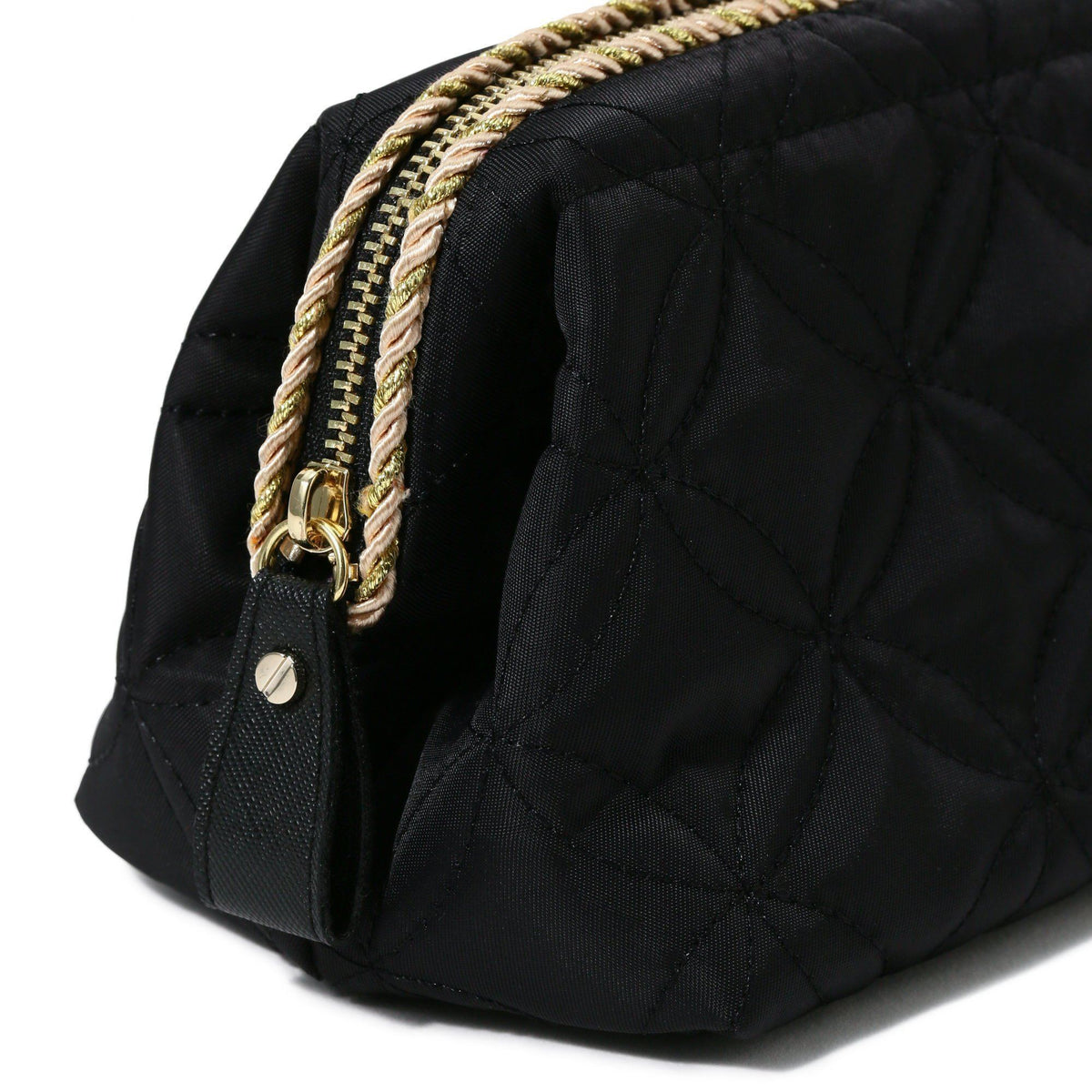 BELL WIRE POUCH Black – weare-francfranc